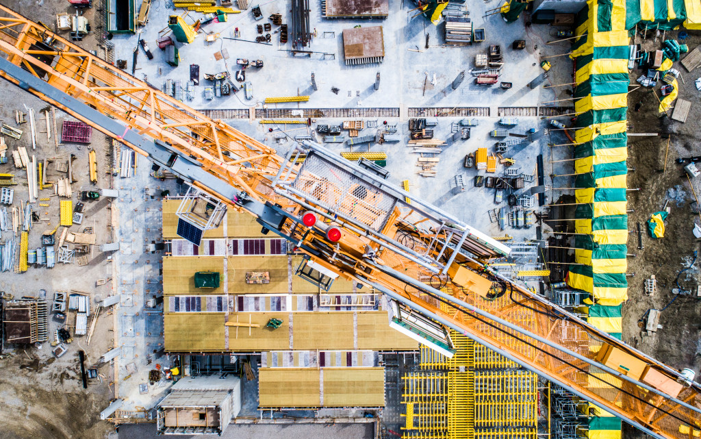 8 Common Heavy Equipment Used for Construction